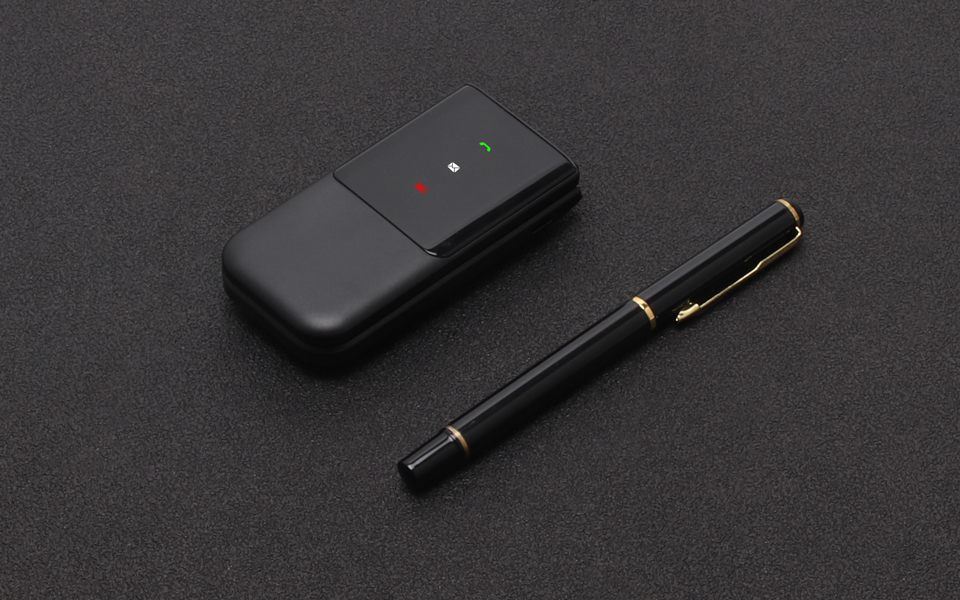 UNIWA F2720 Unlocked Phone: Dual SIM Cute Flip Keyboard Mobile